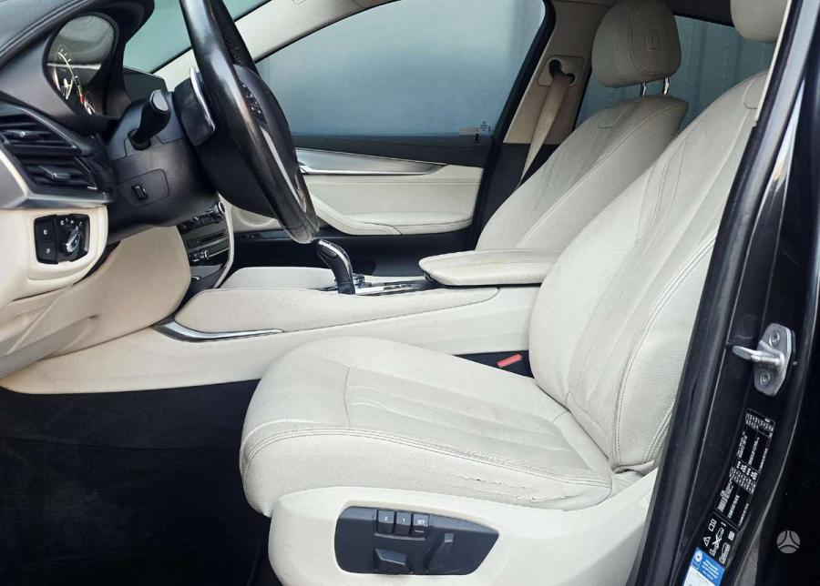 Melns BMW X6 2016 Viļņa, ar dzinēja tilpumu 4.40 L un nobraukumu 260 tūkst. km par 14900 €, foto 12 vietnē AUTOMOTO.COM.LV
