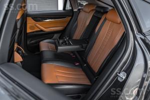 Black BMW X6 2016 in Riga, with an engine capacity of 3.00 L and mileage of 192 thousand km for 20990 €, photo 13 on AUTOMOTO.COM.LV