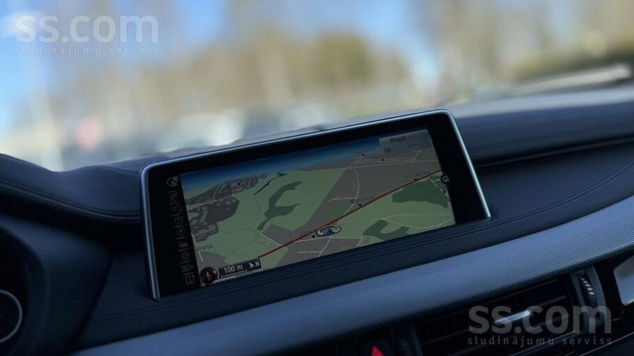 Melns BMW X6 2016 Jelgava, ar dzinēja tilpumu 3.00 L un nobraukumu 201 tūkst. km par 25990 €, foto 17 vietnē AUTOMOTO.COM.LV