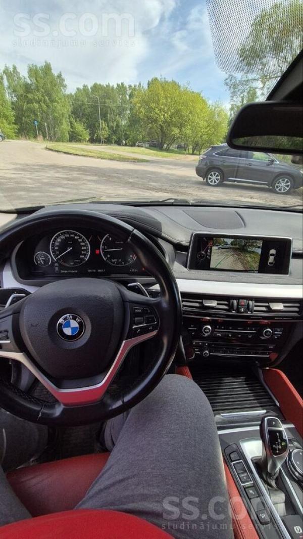 Black BMW X6 2016 in Riga, with an engine capacity of 3.00 L and mileage of 135 thousand km for 27500 €, photo 7 on AUTOMOTO.COM.LV