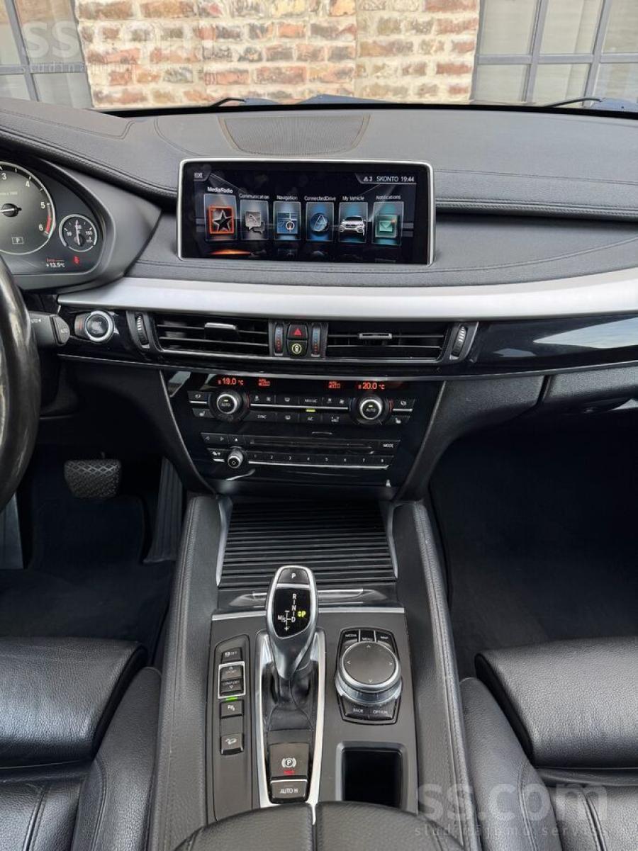 Melns BMW X6 2016 Rīga, ar dzinēja tilpumu 3.00 L un nobraukumu 247 tūkst. km par 22500 €, foto 10 vietnē AUTOMOTO.COM.LV