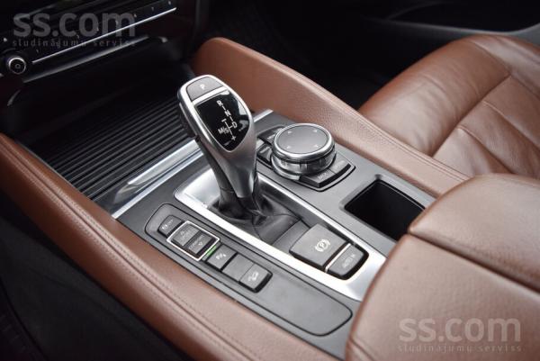 Melns BMW X6 2016 Rīga, ar dzinēja tilpumu 3.00 L un nobraukumu 276 tūkst. km par 20900 €, foto 5 vietnē AUTOMOTO.COM.LV