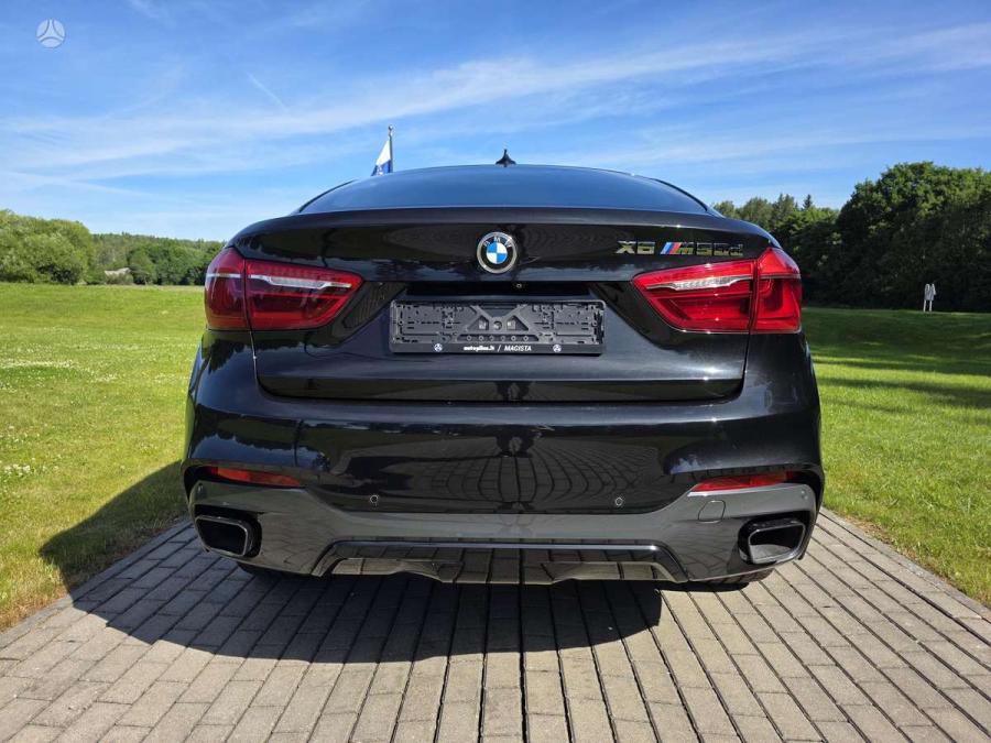 Black BMW X6 2016 in Telschi, with an engine capacity of 2.99 L and mileage of 260 thousand km for 24500 €, photo 9 on AUTOMOTO.COM.LV