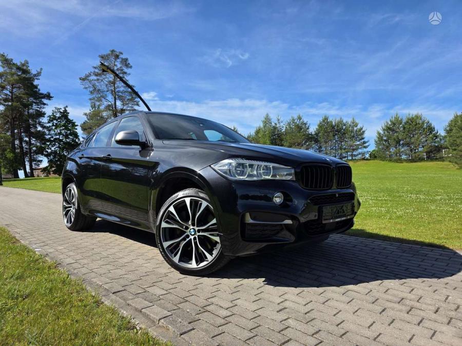 Black BMW X6 2016 in Telschi, with an engine capacity of 2.99 L and mileage of 260 thousand km for 24500 €, photo 19 on AUTOMOTO.COM.LV