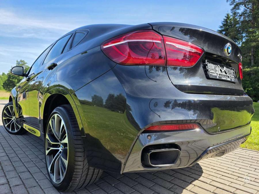 Black BMW X6 2016 in Telschi, with an engine capacity of 2.99 L and mileage of 260 thousand km for 24500 €, photo 21 on AUTOMOTO.COM.LV