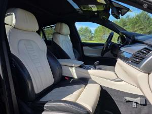 Black BMW X6 2016 in Telschi, with an engine capacity of 2.99 L and mileage of 260 thousand km for 24500 €, photo 35 on AUTOMOTO.COM.LV