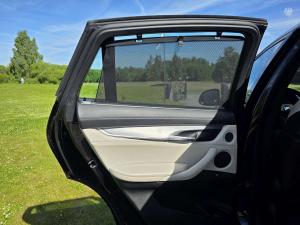Black BMW X6 2016 in Telschi, with an engine capacity of 2.99 L and mileage of 260 thousand km for 24500 €, photo 41 on AUTOMOTO.COM.LV