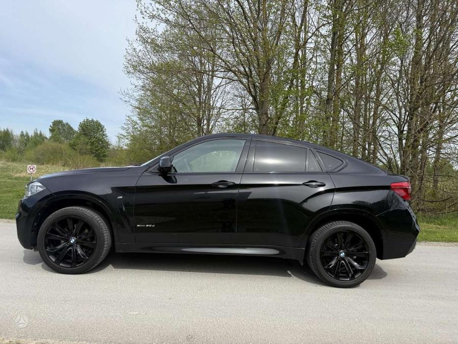 Melns BMW X6 2016 Šauļi, ar dzinēja tilpumu 2.99 L un nobraukumu 224 tūkst. km par 21900 €, foto 5 vietnē AUTOMOTO.COM.LV