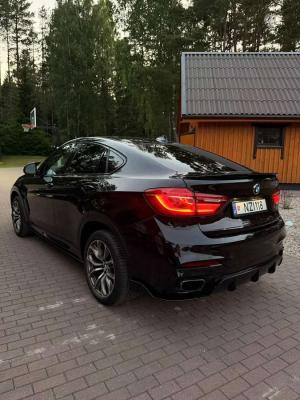 Melns BMW X6 2016 Viļņa, ar dzinēja tilpumu 4.40 L un nobraukumu 181 tūkst. km par 28000 €, foto 4 vietnē AUTOMOTO.COM.LV