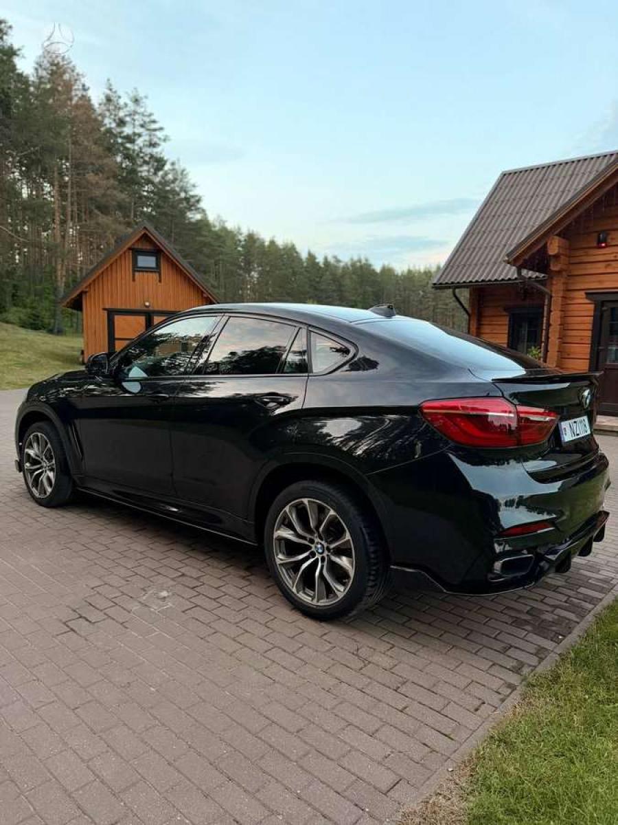 Melns BMW X6 2016 Viļņa, ar dzinēja tilpumu 4.40 L un nobraukumu 181 tūkst. km par 28000 €, foto 6 vietnē AUTOMOTO.COM.LV