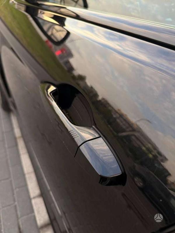 Black BMW X6 2016 in Vilnius, with an engine capacity of 4.40 L and mileage of 181 thousand km for 28000 €, photo 10 on AUTOMOTO.COM.LV
