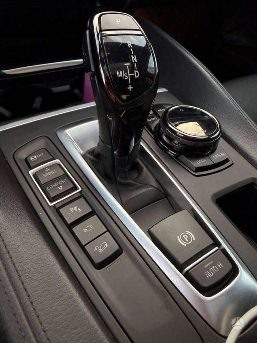 Melns BMW X6 2016 Viļņa, ar dzinēja tilpumu 4.40 L un nobraukumu 181 tūkst. km par 28000 €, foto 14 vietnē AUTOMOTO.COM.LV
