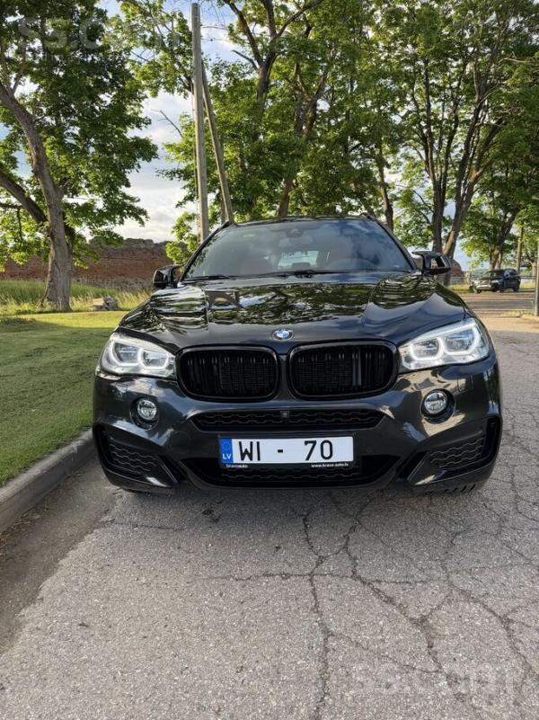 Black BMW X6 2016 in Ludza, with an engine capacity of 3.00 L and mileage of 119 thousand km for 30500 €, photo 2 on AUTOMOTO.COM.LV