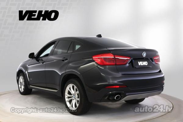 Black BMW X6 2016 in Tallinn, with an engine capacity of 3.00 L and mileage of 102 thousand km for 24900 €, photo 4 on AUTOMOTO.COM.LV