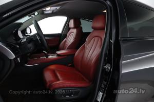 Melns BMW X6 2016 Tallina, ar dzinēja tilpumu 3.00 L un nobraukumu 102 tūkst. km par 24900 €, foto 13 vietnē AUTOMOTO.COM.LV