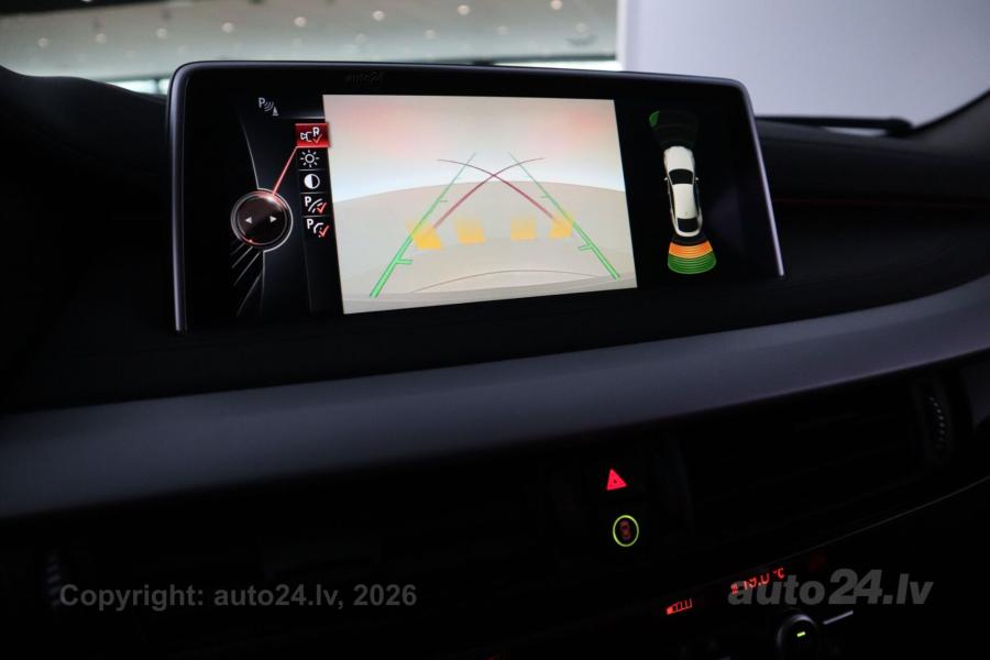 Melns BMW X6 2016 Tallina, ar dzinēja tilpumu 3.00 L un nobraukumu 102 tūkst. km par 24900 €, foto 16 vietnē AUTOMOTO.COM.LV