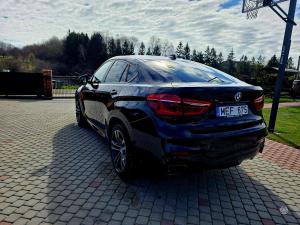 Black BMW X6 2016 in Kretinga, with an engine capacity of 2.99 L and mileage of 271 thousand km for 20600 €, photo 5 on AUTOMOTO.COM.LV