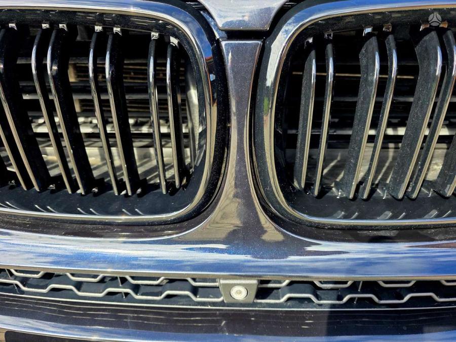 Black BMW X6 2016 in Kretinga, with an engine capacity of 2.99 L and mileage of 271 thousand km for 20600 €, photo 9 on AUTOMOTO.COM.LV