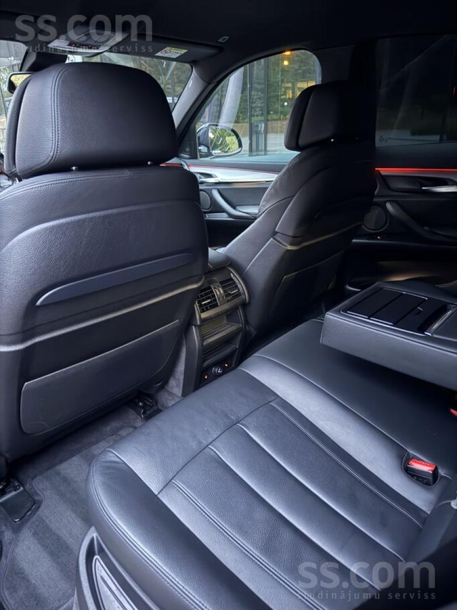 Melns BMW X6 2016 Rīga, ar dzinēja tilpumu 3.00 L un nobraukumu 293 tūkst. km par 21900 €, foto 21 vietnē AUTOMOTO.COM.LV