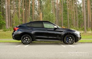 Melns BMW X6 2016 Rīga, ar dzinēja tilpumu 3.00 L un nobraukumu 181 tūkst. km par 23990 €, foto 10 vietnē AUTOMOTO.COM.LV