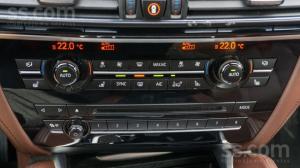 Melns BMW X6 2016 Rīga, ar dzinēja tilpumu 3.00 L un nobraukumu 181 tūkst. km par 23990 €, foto 18 vietnē AUTOMOTO.COM.LV