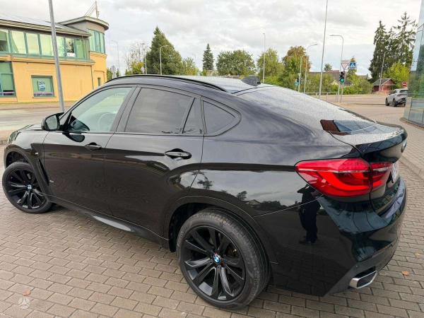 Melns BMW X6 2016 Utena, ar dzinēja tilpumu 2.99 L un nobraukumu 210 tūkst. km par 21700 €, foto 4 vietnē AUTOMOTO.COM.LV