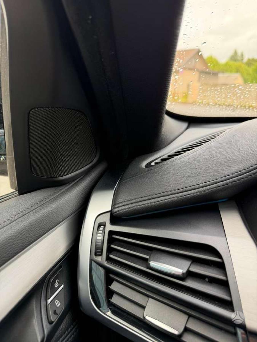 Black BMW X6 2016 in Utena, with an engine capacity of 2.99 L and mileage of 210 thousand km for 21700 €, photo 15 on AUTOMOTO.COM.LV