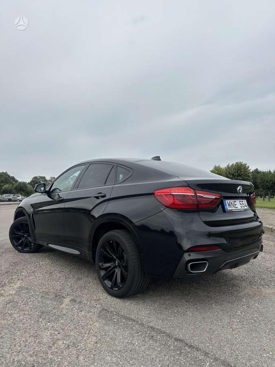 Melns BMW X6 2016 Kauņa, ar dzinēja tilpumu 0.00 L un nobraukumu 213 tūkst. km par 19500 €, foto 5 vietnē AUTOMOTO.COM.LV