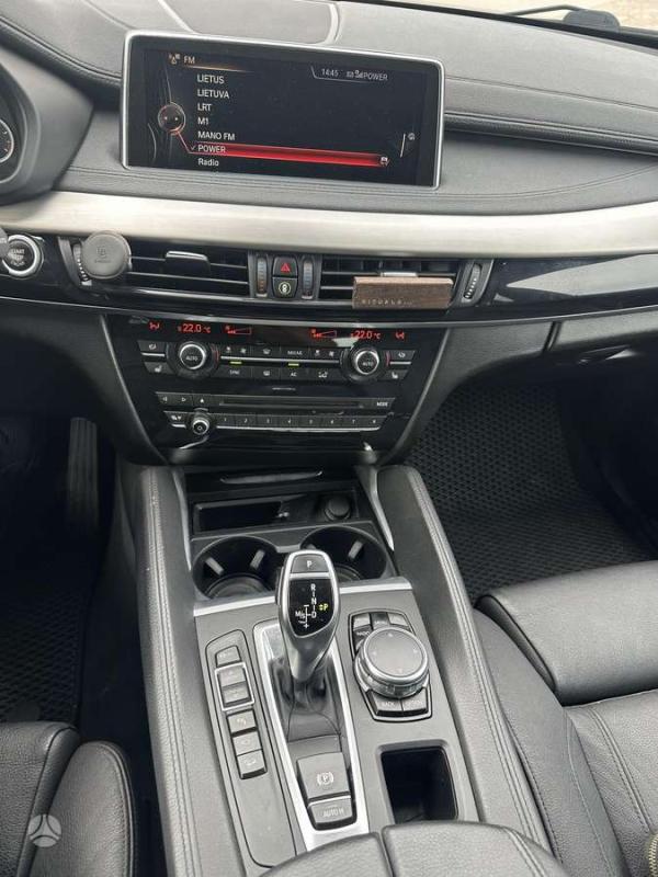 BMW X6 2016 Kauņa vietnē Melns BMW X6 2016 Kauņa, ar dzinēja tilpumu 0.00 L un nobraukumu 213 tūkst. km par 19500 €, foto 8 vietnē AUTOMOTO.COM.LV