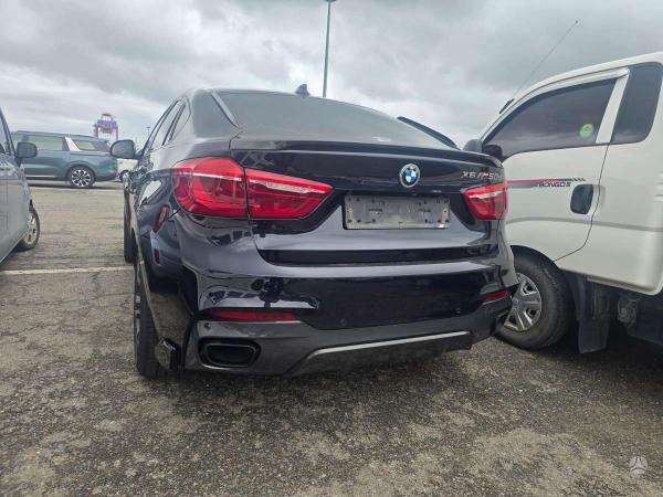 Melns BMW X6 2016 Kauņa, ar dzinēja tilpumu 2.99 L un nobraukumu 142 tūkst. km par 23000 €, foto 4 vietnē AUTOMOTO.COM.LV