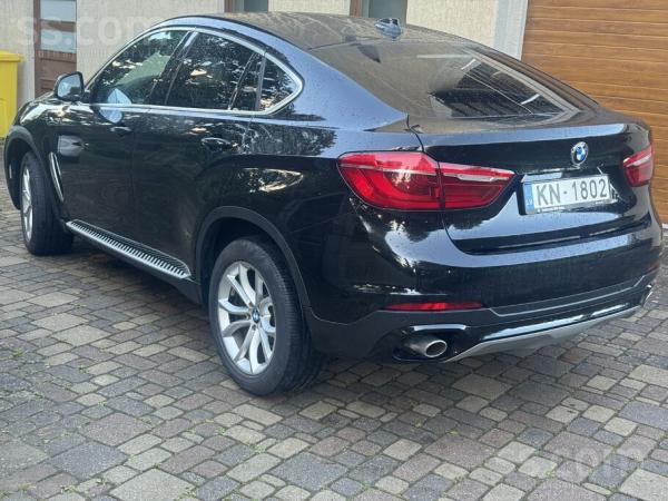 BMW X6 2016 in Riga on AUTOMOTO.COM.LV Black BMW X6 2016 in Riga, with an engine capacity of 3.00 L and mileage of 101 thousand km for 29500 €, photo 5 on AUTOMOTO.COM.LV