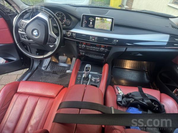 BMW X6 2016 in Riga on AUTOMOTO.COM.LV Black BMW X6 2016 in Riga, with an engine capacity of 3.00 L and mileage of 101 thousand km for 29500 €, photo 10 on AUTOMOTO.COM.LV