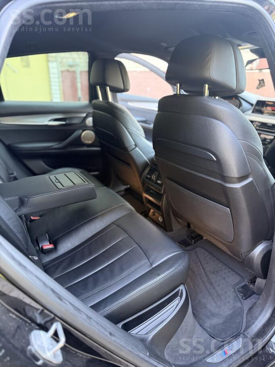 Melns BMW X6 2016 Ventspils, ar dzinēja tilpumu 3.00 L un nobraukumu 252 tūkst. km par 19999 €, foto 11 vietnē AUTOMOTO.COM.LV