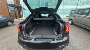 Black BMW X6 2017 in Vilnius, with an engine capacity of 2.99 L and mileage of 244 thousand km for 25490 €, photo 27 on AUTOMOTO.COM.LV