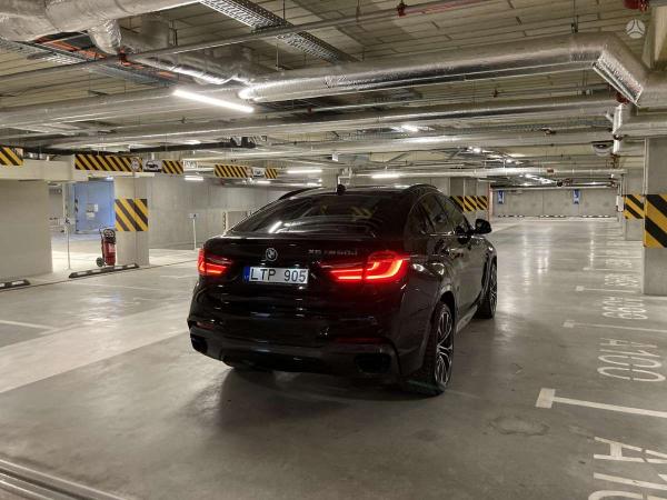 Black BMW X6 2017 in Vilnius, with an engine capacity of 3.00 L and mileage of 136 thousand km for 35490 €, photo 3 on AUTOMOTO.COM.LV