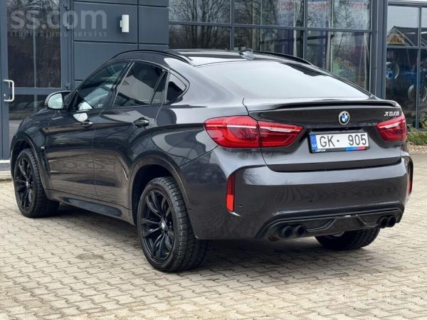 Black BMW X6 2017 in Jelgava, with an engine capacity of 4.40 L and mileage of 174 thousand km for 35500 €, photo 8 on AUTOMOTO.COM.LV