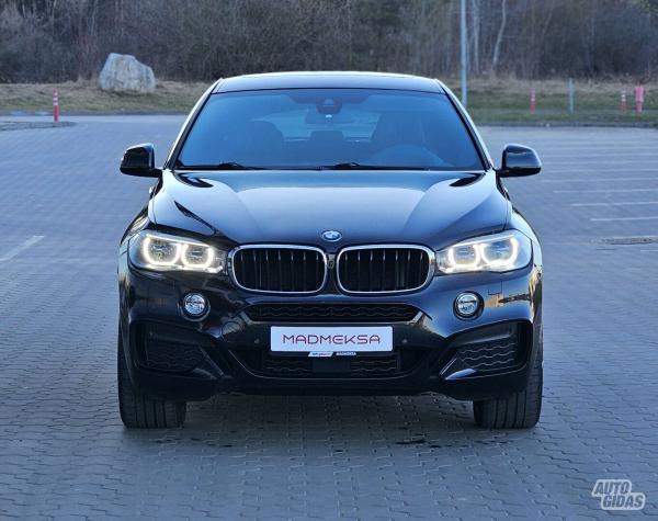 Black BMW X6 2017 in Vilnius, with an engine capacity of 3.00 L and mileage of 270 thousand km for 23950 €, photo 7 on AUTOMOTO.COM.LV