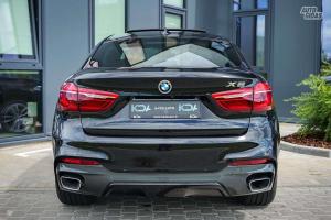 Black BMW X6 2017 in Kaunas, with an engine capacity of 3.00 L and mileage of 147 thousand km for 31950 €, photo 13 on AUTOMOTO.COM.LV