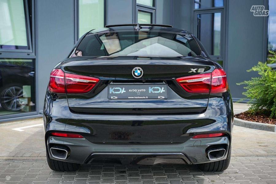 Black BMW X6 2017 in Kaunas, with an engine capacity of 3.00 L and mileage of 147 thousand km for 31950 €, photo 13 on AUTOMOTO.COM.LV