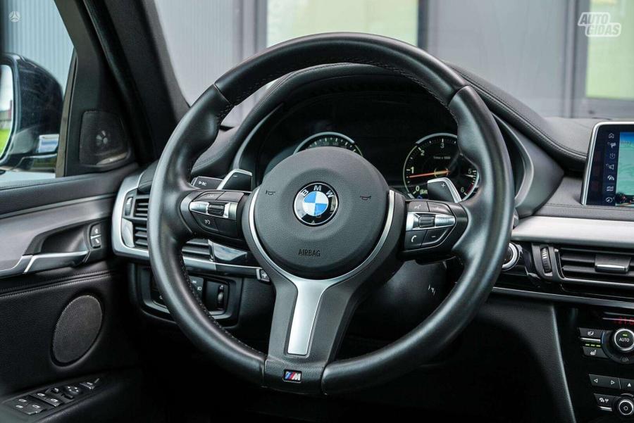Black BMW X6 2017 in Kaunas, with an engine capacity of 3.00 L and mileage of 147 thousand km for 31950 €, photo 20 on AUTOMOTO.COM.LV