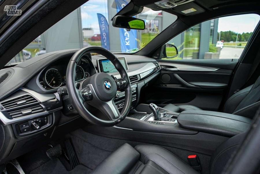 Black BMW X6 2017 in Kaunas, with an engine capacity of 3.00 L and mileage of 147 thousand km for 31950 €, photo 26 on AUTOMOTO.COM.LV