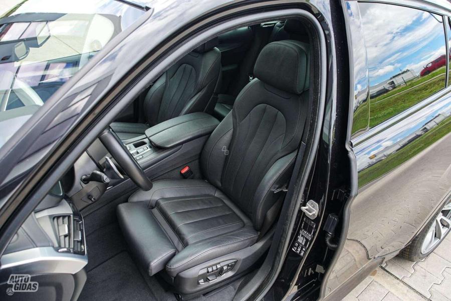 Black BMW X6 2017 in Kaunas, with an engine capacity of 3.00 L and mileage of 147 thousand km for 31950 €, photo 27 on AUTOMOTO.COM.LV