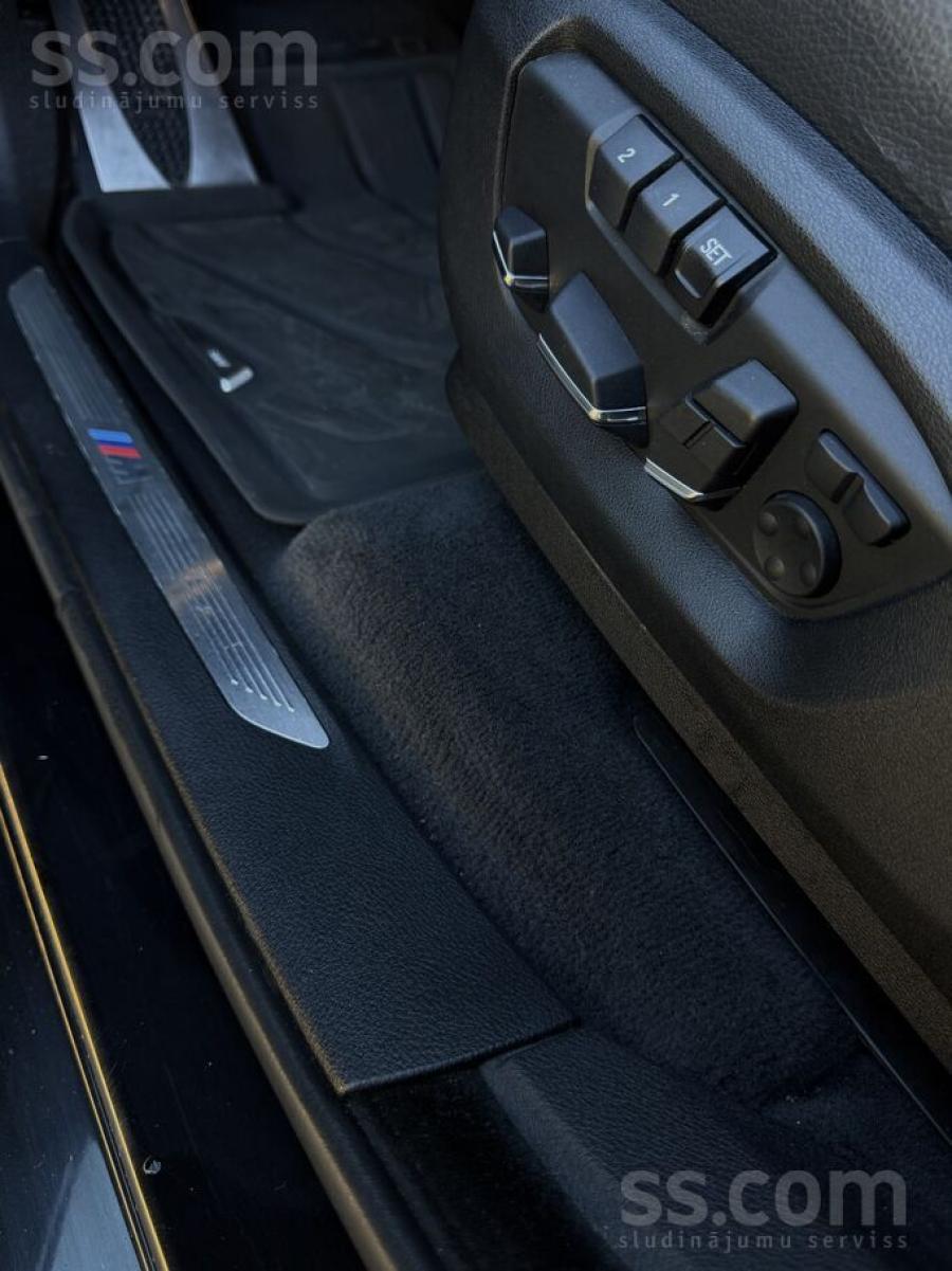 Melns BMW X6 2017 Rīga, ar dzinēja tilpumu 3.00 L un nobraukumu 260 tūkst. km par 24900 €, foto 14 vietnē AUTOMOTO.COM.LV