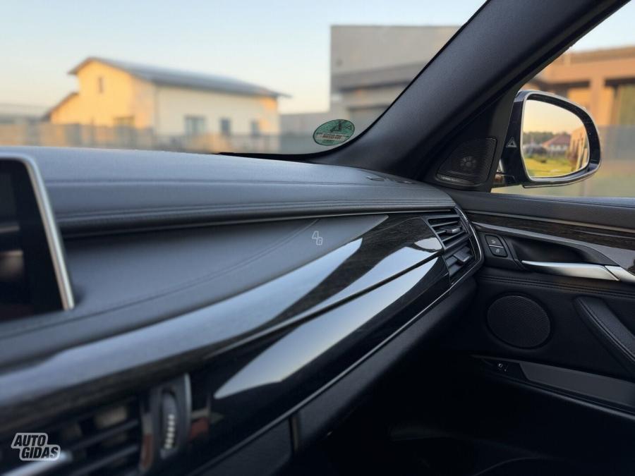 Melns BMW X6 2017 Mažeikiai, ar dzinēja tilpumu 3.00 L un nobraukumu 230 tūkst. km par 24999 €, foto 16 vietnē AUTOMOTO.COM.LV
