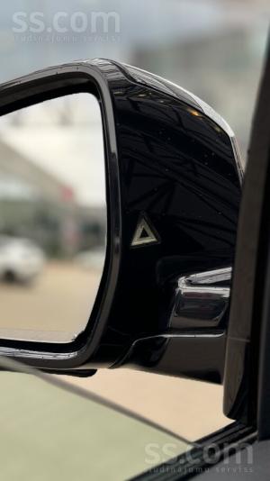 Melns BMW X6 2017 Rīga, ar dzinēja tilpumu 3.00 L un nobraukumu 199 tūkst. km par 21300 €, foto 10 vietnē AUTOMOTO.COM.LV