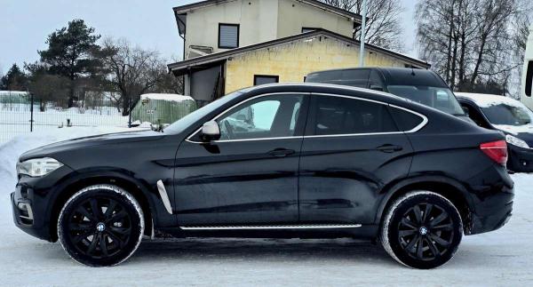Melns BMW X6 2018 Tauragė, ar dzinēja tilpumu 2.99 L un nobraukumu 153 tūkst. km par 30950 €, foto 5 vietnē AUTOMOTO.COM.LV
