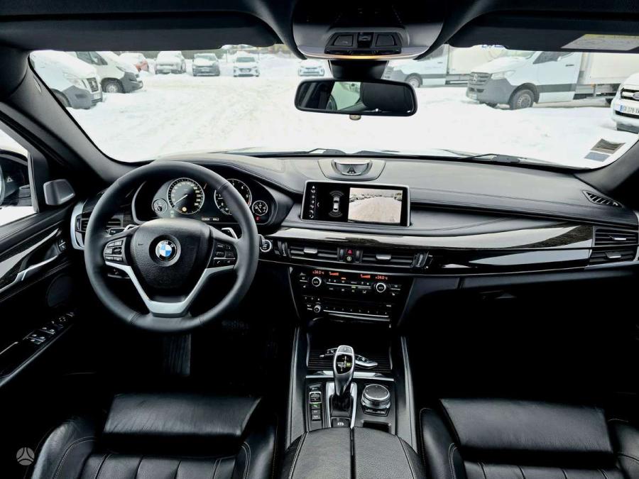 Melns BMW X6 2018 Tauragė, ar dzinēja tilpumu 2.99 L un nobraukumu 153 tūkst. km par 30950 €, foto 14 vietnē AUTOMOTO.COM.LV
