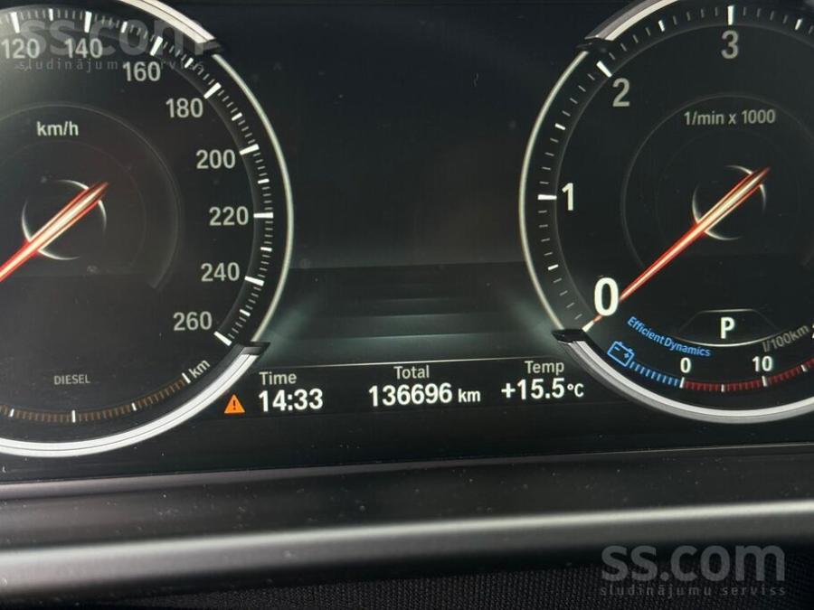 Black BMW X6 2018 in Riga, with an engine capacity of 3.00 L and mileage of 137 thousand km for 29699 €, photo 20 on AUTOMOTO.COM.LV