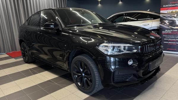 Black BMW X6 2018 in Riga, with an engine capacity of 3.00 L and mileage of 137 thousand km for 27990 €, photo 6 on AUTOMOTO.COM.LV