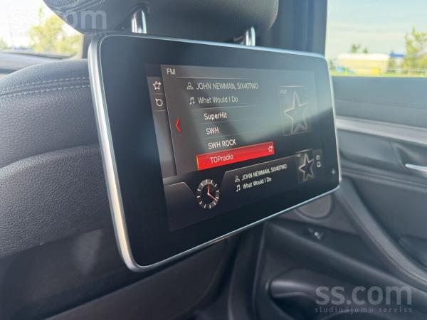 Black BMW X6 2018 in Bauska, with an engine capacity of 3.00 L and mileage of 0 thousand km for 19990 €, photo 9 on AUTOMOTO.COM.LV